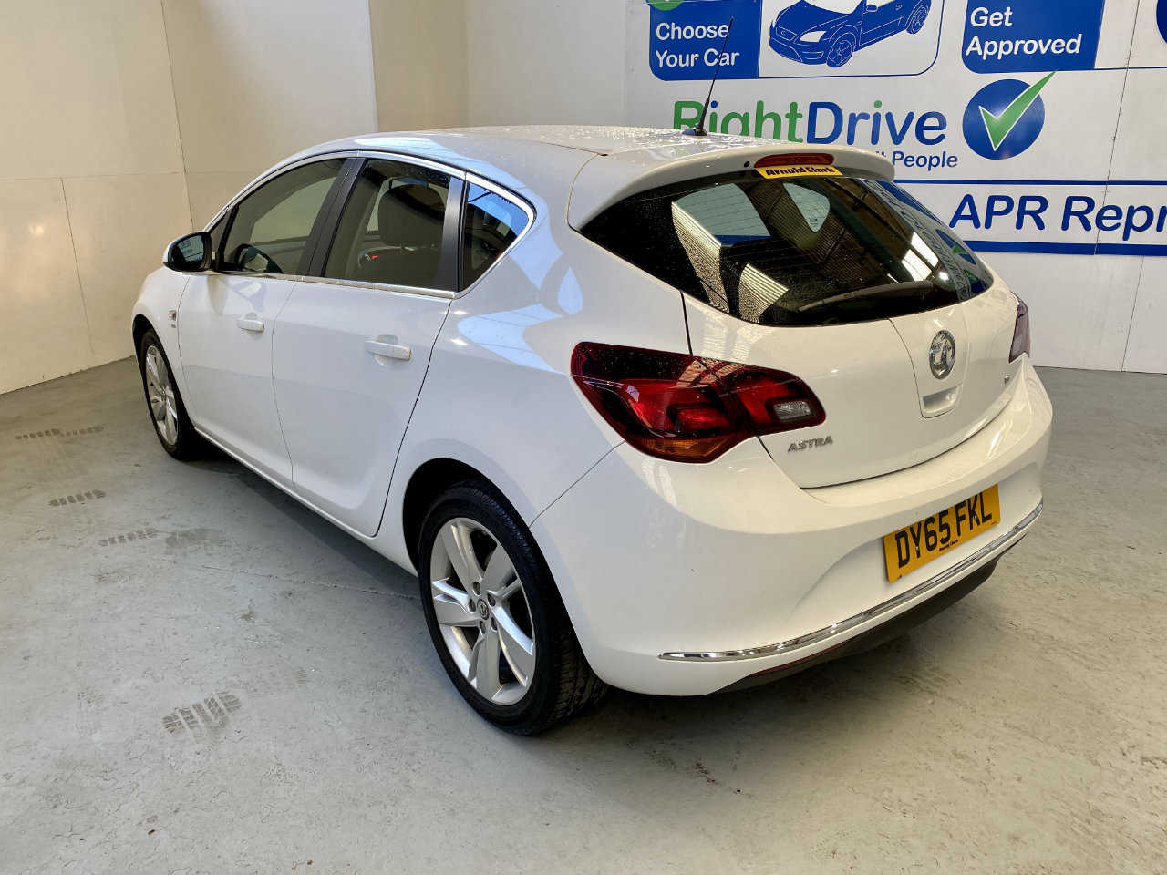 Used 2015 Vauxhall Astra - Rightdrive Car Finance